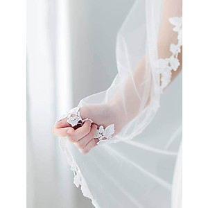 Unsutuo Bride Wedding Veil 1 Tiers Lace Applique Fingertip Bridal Tulle with Comb for Women and Girls (Ivory)