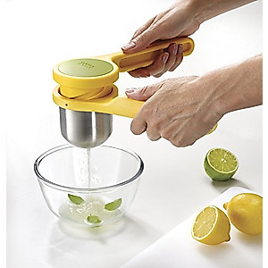 Joseph Joseph 20101 Helix Citrus Juicer Ergonomic Twist-Action Hand Press Stainless Steel, 1 EA, Yellow