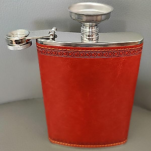 Hip Flask for Alcohol Whiskey Liquor Flask 9 oz with Funnel Personalized Wine Drinking Flasks