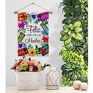 Feliz Dia De La Madre Garden Flag - Set Wood Dowel Family Mother Day Mom Mama Grandma Love Flowers Parent Sibling Relatives Grandparent - House Banner Small Yard Gift Double-Sided 13 X 18.5
