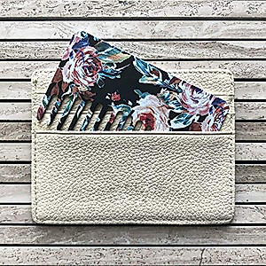 Go-Comb - Wallet Sized Hair & Travel Comb - Wide Tooth - Women's Plastic 3-Pack