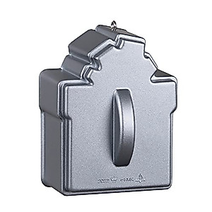 Hallmark Keepsake Christmas Ornament 2022, Christmas Present Cookie Cutter