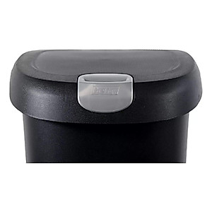 Hefty Lockable Step On Trash Can, 12 Gallon, Black, 2/Pack (HFTCOM225807545)