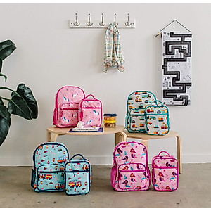 Wildkin Day2Day Kids Backpack for Boys and Girls, Perfect for Elementary Backpack for Kids, Features Front and 2 Side Mesh Pocket, Ideal Size for School and Travel Backpacks (Rainbow Unicorns)