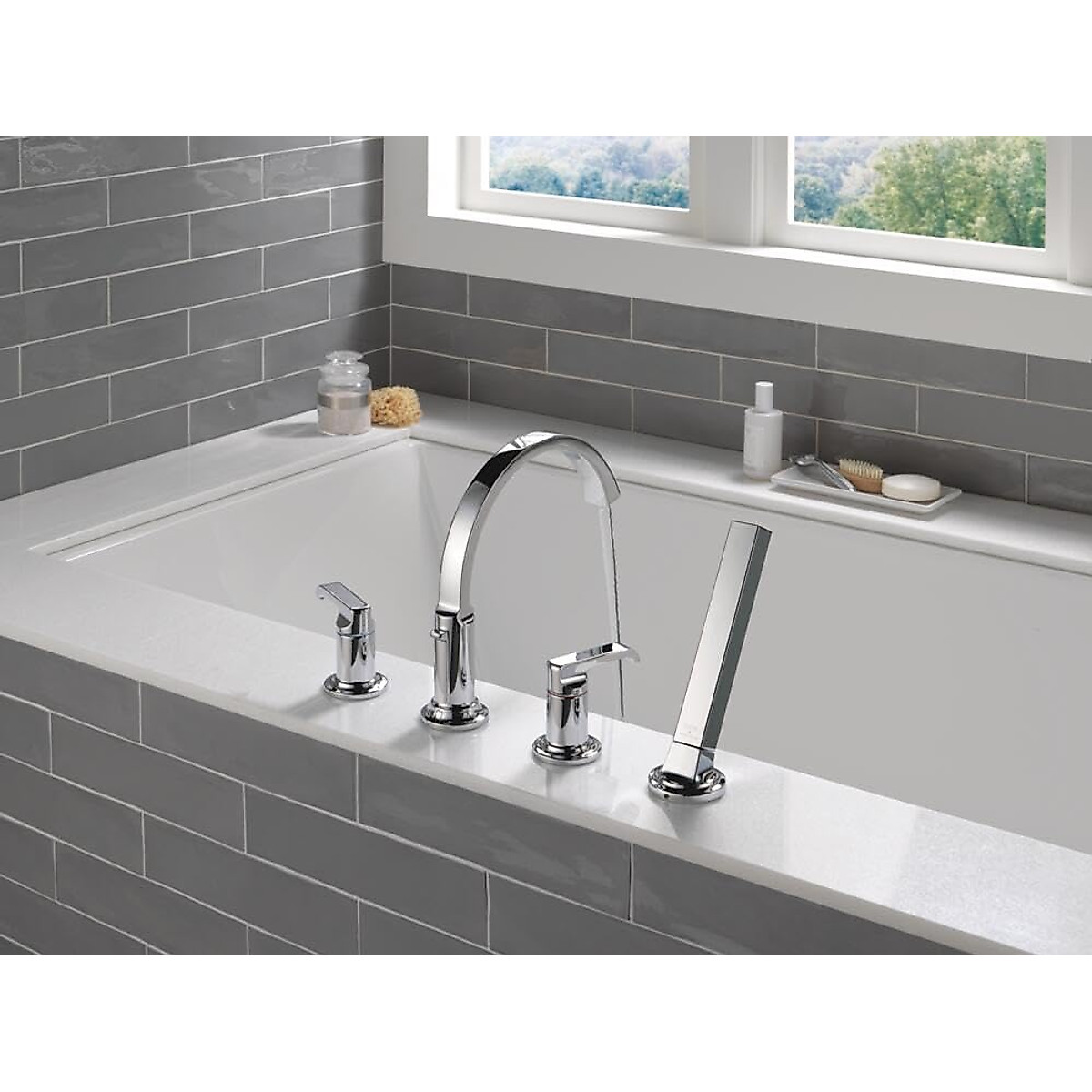 Delta Faucet Tetra Chrome Roman Tub Faucet, Chrome Tub Faucet, Roman Bathtub Faucet, Delta Roman Tub Faucet Chrome, Tub Filler, Lumicoat Chrome T4788-PR-LHP (Valve and Handles Not Included)