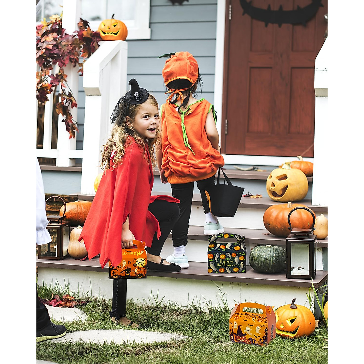 Liobelon 24 Pieces Halloween Treat Boxes Trick or Treat Bags Halloween Goodie Bags Halloween Cookies Goodie Boxes With Handles Ghost Gift Boxes Halloween Party Supplies for Sweets, Toys, Pastry, Gifts