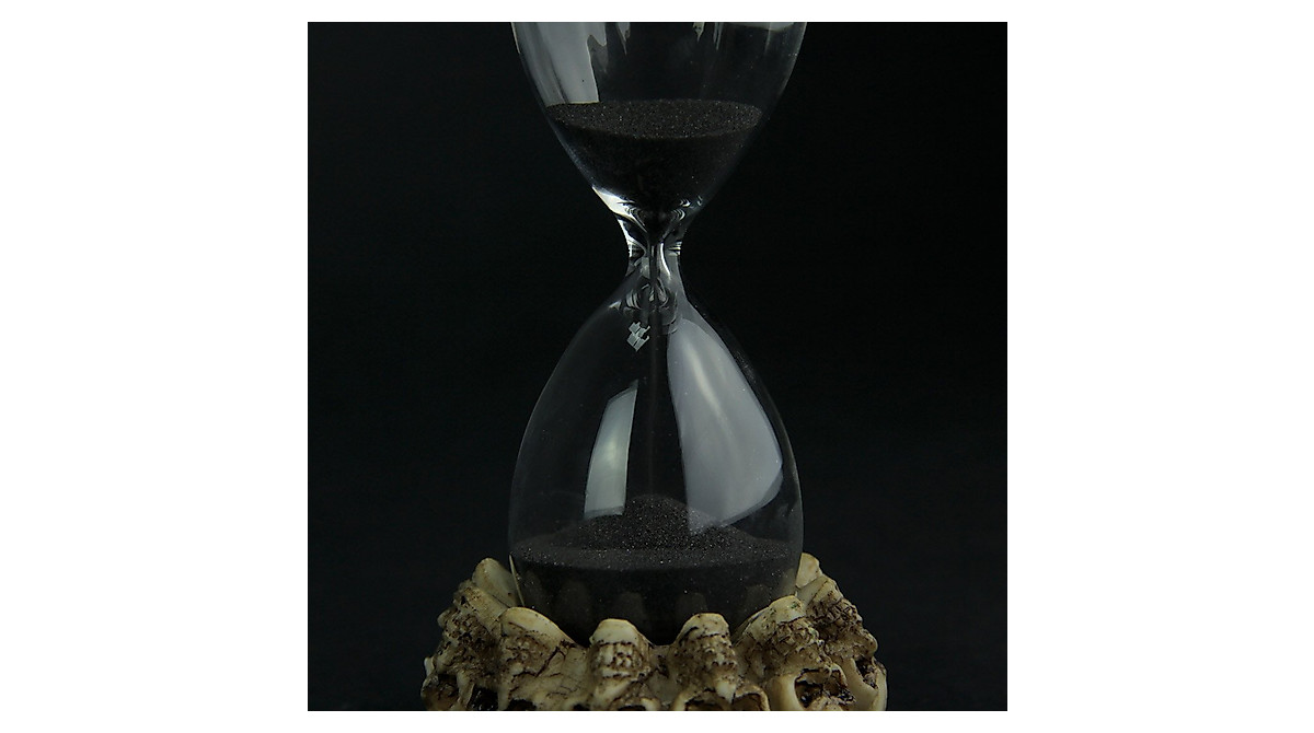 Gothic Celtic Skulls Hourglass - Unique Timer for Games