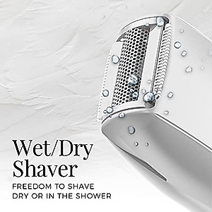 Remington Smooth & Silky Bikini Shaver & Trimmer, WPG4110 (Color may vary)