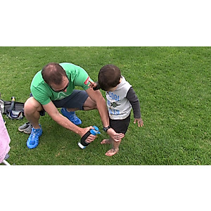 Lunatec Hydration Spray Water Bottle is a pressurized personal mister, camp shower and sport water bottle in one easy-to-use BPA free bottle.