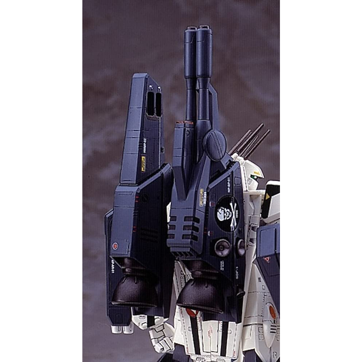 Macross 1/72 Scale VF-1S Strike Battroid Valkyrie Construction Kit by Hasegawa