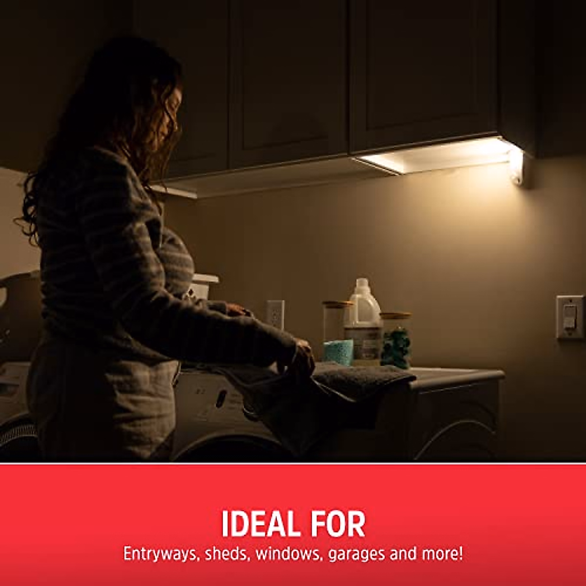 Energizer LED Motion-Activated Security Light, Battery Operated, 40 Lumens, Wireless, Indoor/Outdoor, Over-The-Door, Ideal for Entryway, Porch, Patio, Basement, Shed, Garage, 38184