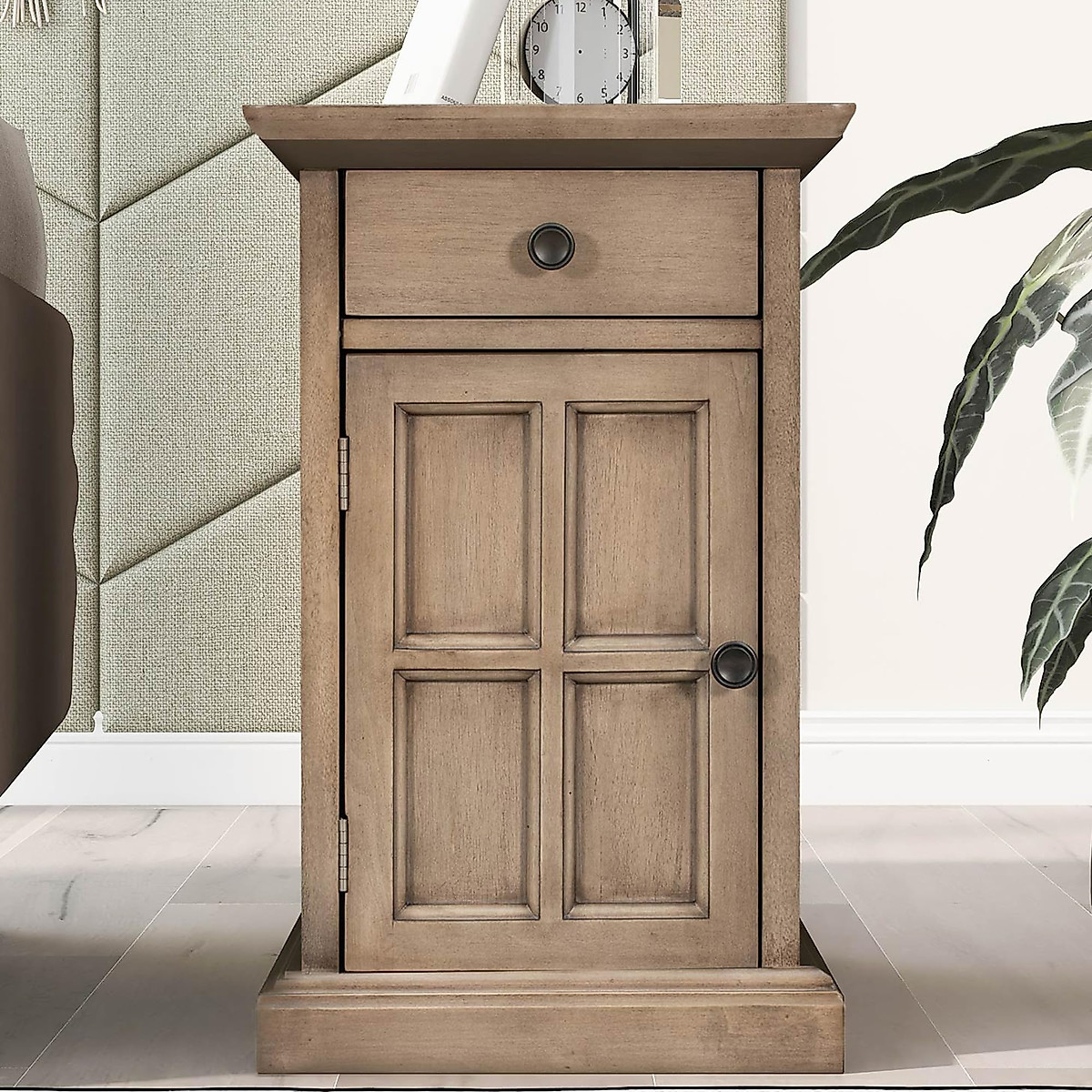 P PURLOVE Classic Vintage Living Room End Table, Wooden Side Table with USB Ports and One Multifunctional Drawer with Cup Holders (Antique Brown)