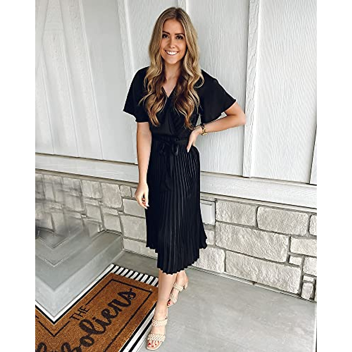 BTFBM Women Wrap V Neck Casual Summer Dresses 2023 Short Sleeve Satin Tie Waist Pleated Flowy Wedding Guest Midi Dress(Solid Black, Medium)