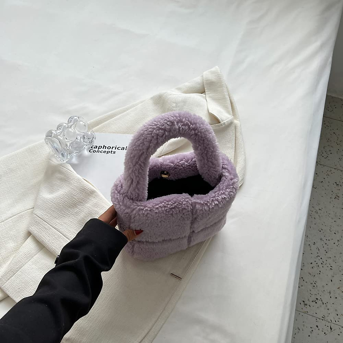 Flat Heart Background with Two Loving Frongs on a Lilly Pad Surround with Small Hearts Lollipop Candy Mold V236