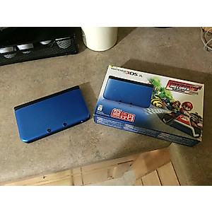 Nintendo 3DS XL - Blue/Black with Mario Kart 7 Pre-Installed