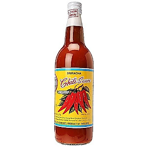 Shark Brand Sriracha Chili Sauce, Medium Hot, 25 Ounce Bottle Plus NineChef Brand Golden Heart Coffee Ice Tea Spoon (Pack 1)