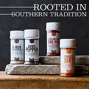 Lillie’s Q - Carolina Dirt BBQ Rub, Sugar-Based BBQ Rub, Traditional Carolina Barbeque Rub, Sweetened Blend of Southern Spices, Perfect Barbeque Seasoning for Ribs, Pork, & Fries (6 oz)