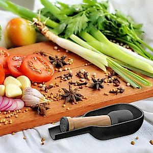 Zassenhaus Cast Iron Mortar & Pestle with Pouring Spout, 7" Oval, black - Mortar And Pestle Set