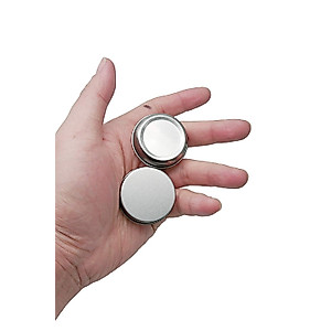 Goiio 20 Pcs 0.5 Ounce Aluminum Tin Jar 15 ML Refillable Container, with Screw Lid, Silver