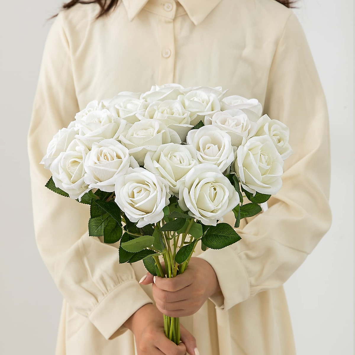 Fake Roses Artificial Silk Flowers - 12 Pcs White Roses Artificial Faux Flowers with Stems for Home Wedding Centerpiece Hotel Office Decor