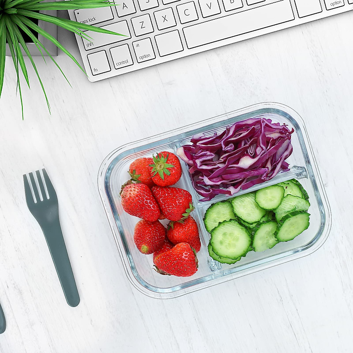 M MCIRCO [5-Pack, 36 oz] Glass Meal Prep Containers 3 Compartment with Lids, Glass Lunch Containers,Food Prep Lunch Box,Bento Box,BPA-Free, Microwave, Oven, Freezer, Dishwasher (4.5 Cups)