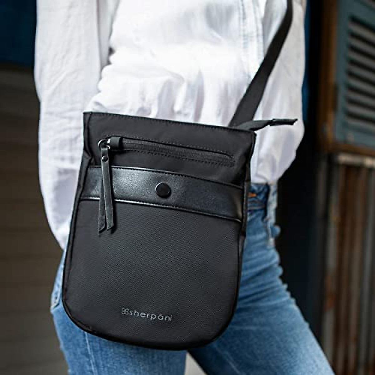 Sherpani Prima, Anti Theft Crossbody Bag, Travel Bag, Small Shoulder Bag, Cross Body Bag, Purses for Women (Carbon)
