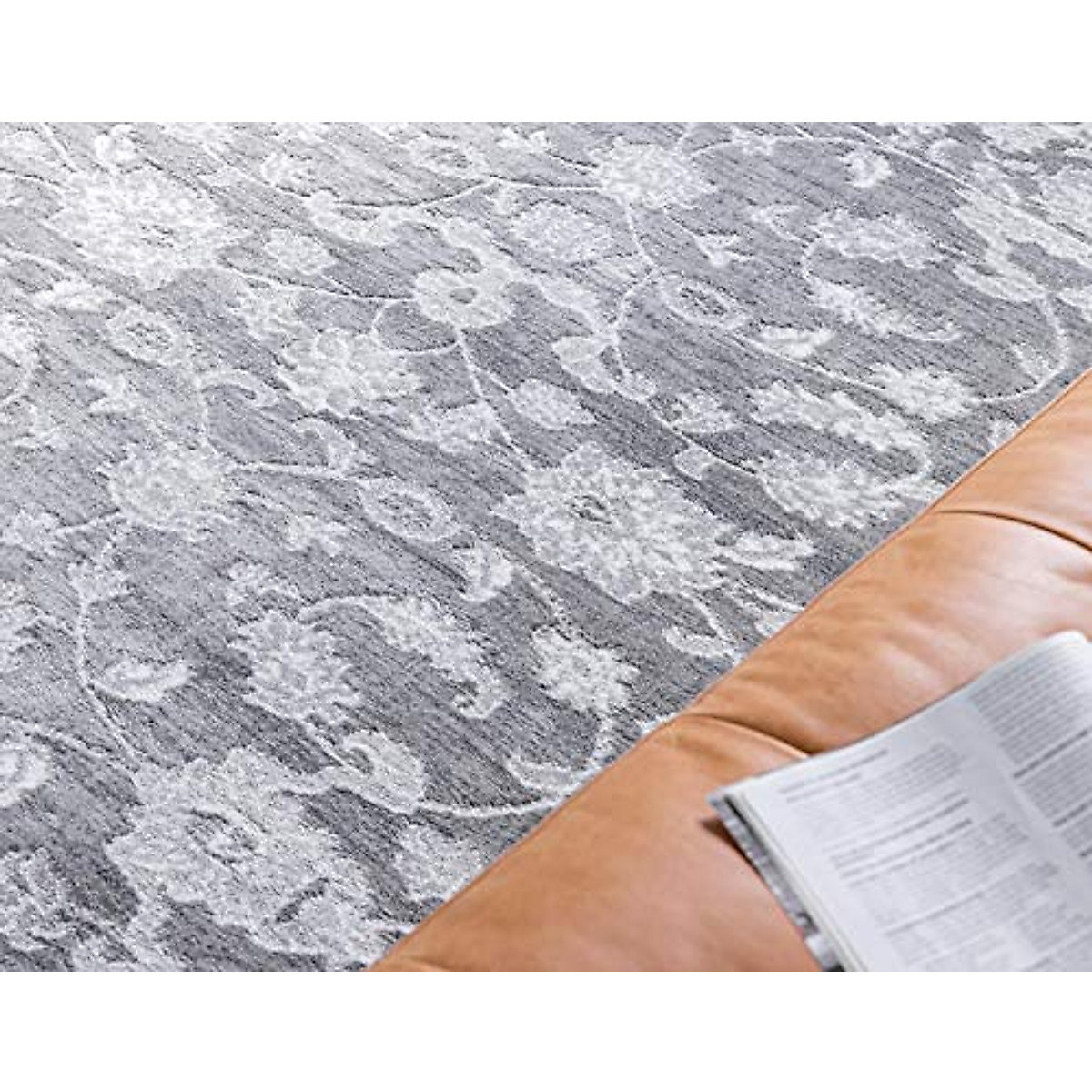 Rugs.com Boston Collection Rug – 3' x 5' Gray Low-Pile Rug Perfect for Living Rooms, Large Dining Rooms, Open Floorplans