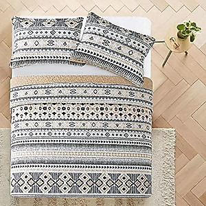 VAPUTAR King Size Quilt Bedding Set - 3 Pieces Soft Stripe Boho King Bedspread, All-Season Lightweight Reversible Coverlet Sets, Quilts King Size for Farmhouse Bedroom (Black/Beige)