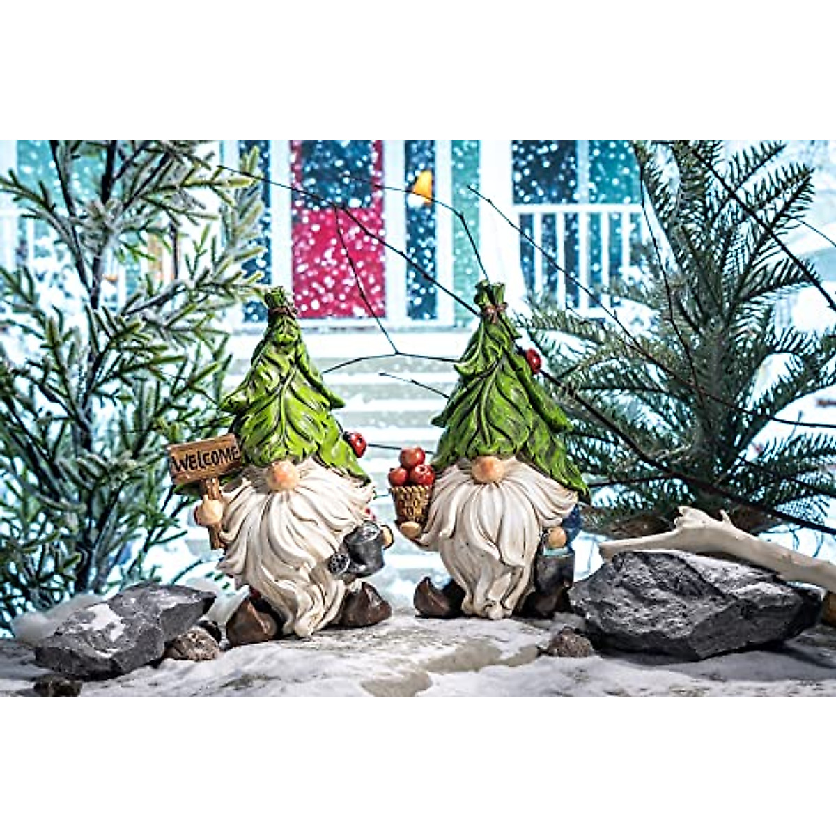 TERESA'S COLLECTIONS Garden Gnomes Statues Decorations for Yard, Set of 2 Cute Gnomes Holding Welcome Sign Garden Sculptures Figurines for Outdoor Patio Lawn Ornament Birthday Housewarming Gift