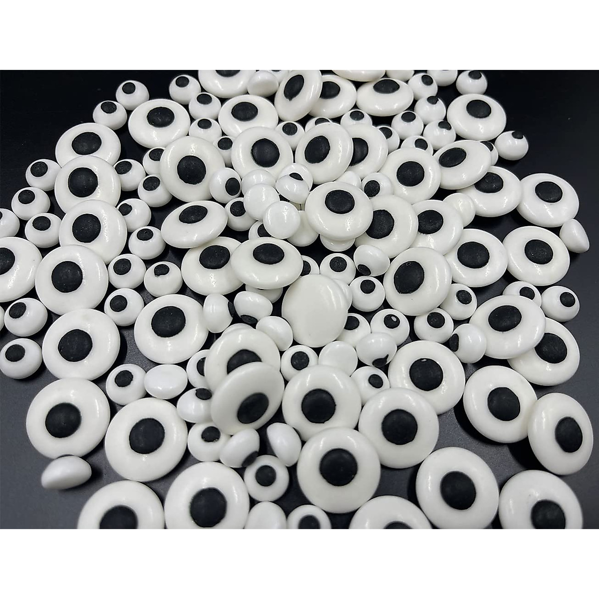 Christmas Sprinkles Mix size eyeball 130g/ 4.6oz Baking Edible Christmas Cake Decorations Cupcake Toppers Cookie Decorating Ice Cream Toppings Celebrations