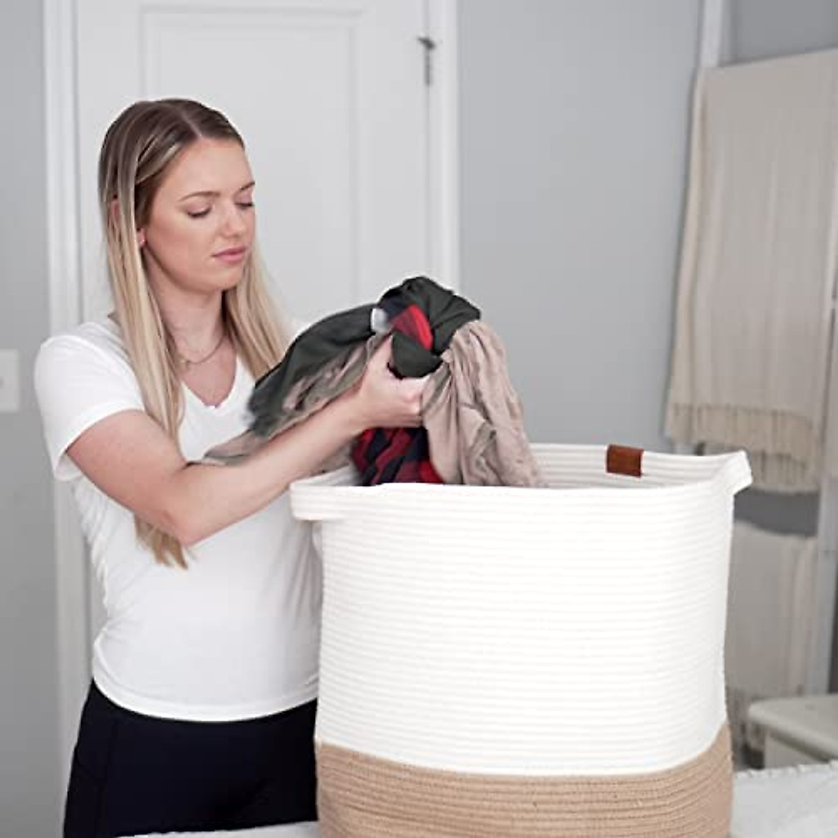 Mesh Laundry Bags - Honeycomb Mesh Wash Bag for Delicates, Underwear, Lingerie, Bra, Pantyhose, Socks (Assorted)