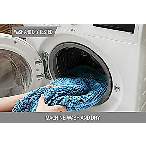 The Luxury Towel Company Cotton Bathroom Rugs Set, 2 pc (20"x30" and 17"x24") - Soft Plush 2800 GSM, Super Thick and Absorbent - Matches Our 804 GSM and 703 GSM Bathroom Towels Set (Mauve)