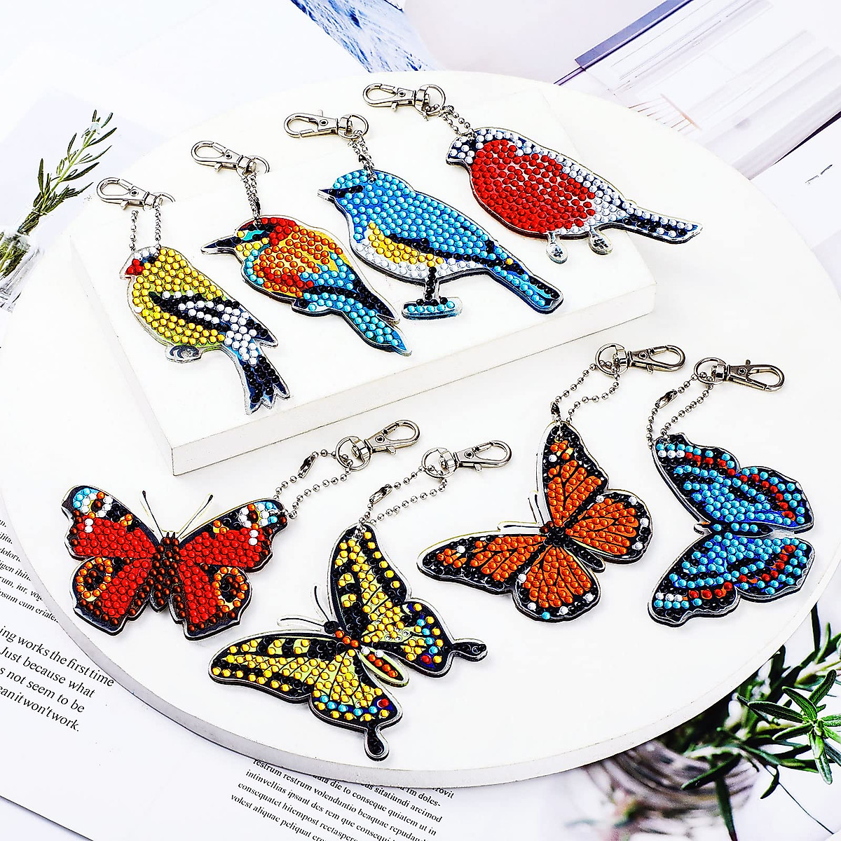 MTLEE 8 Pcs Diamond Art Keychains - 5D Diamond Art Kits - Kids Arts and Crafts - Ages 8-12 - DIY Gift - Classic Bird Butterfly
