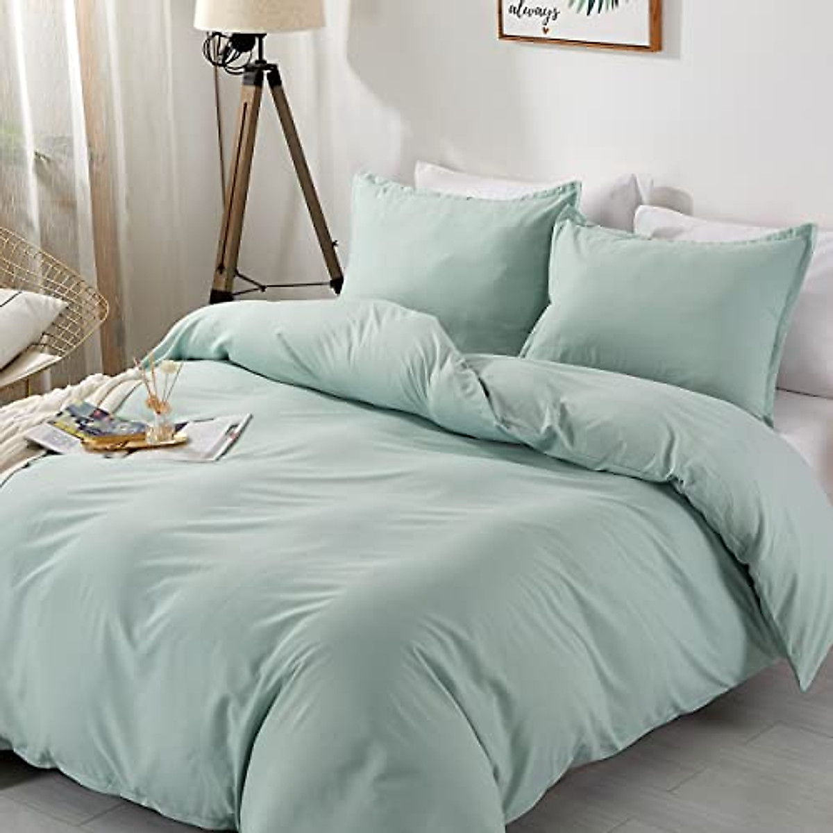 ALAZURIA Duvet Cover Twin Size, Soft Microfiber Twin Duvet Cover Set (2 Piece) Breathable, Zipper Closure, 4 Corner Ties (1 Comforter Cover + 1 Pillow Sham) Green Tea Matcha, Twin
