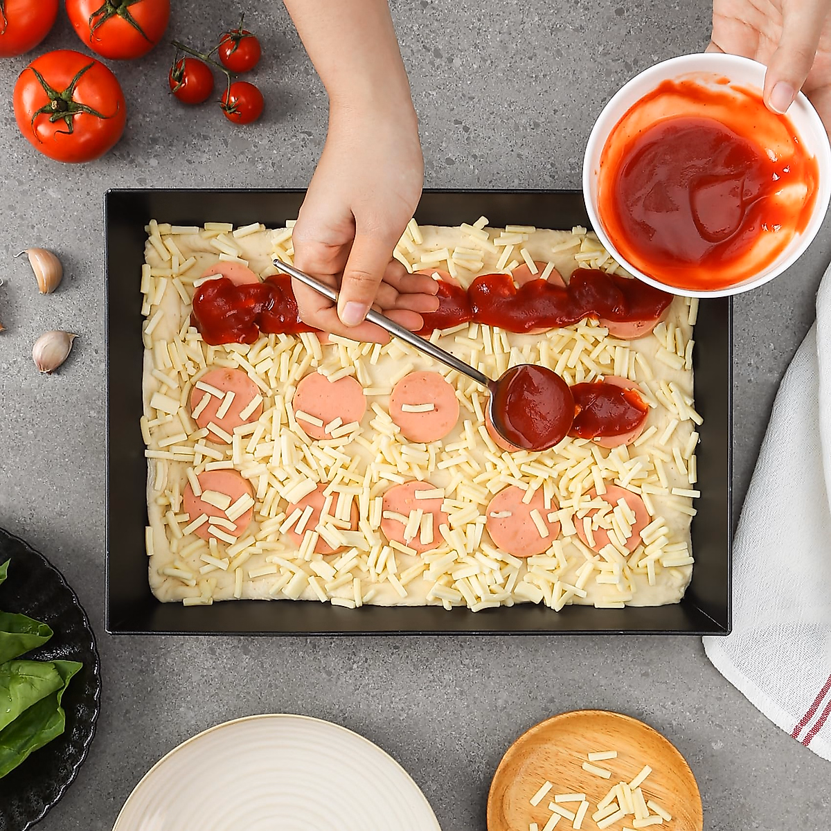 Jisculo Detroit Style Pizza Pan 14x10x2.5 (Non Stick without BPA) Replace lloyds Pizza Pan Pre-Seasoned Sicilian Style Pizza Pan, Hard Anodized Deep Dish Square Grandma Style Pizza Pan