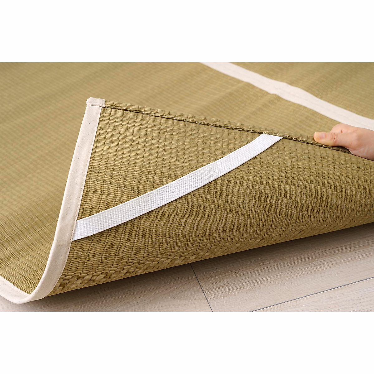 FULI Japanese Tatami Igusa Rush Grass Sleeping Mat, Mattress Pad Futon Topper, Relaxation, Made in Japan - Full Size (53.15" x 68.50")
