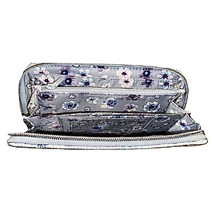 Vera Bradley Iconic RFID Accordion Wristlet in Park Stripe Performance Twill