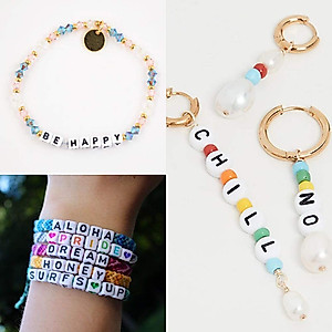 UOONY 8800pcs Beads Kit, Including 7200pcs 4mm Glass Seed Beads and 1600pcs Letter Beads for Bracelet Jewelry Making and Crafts with 20m Crystal String and 30m Elastic String