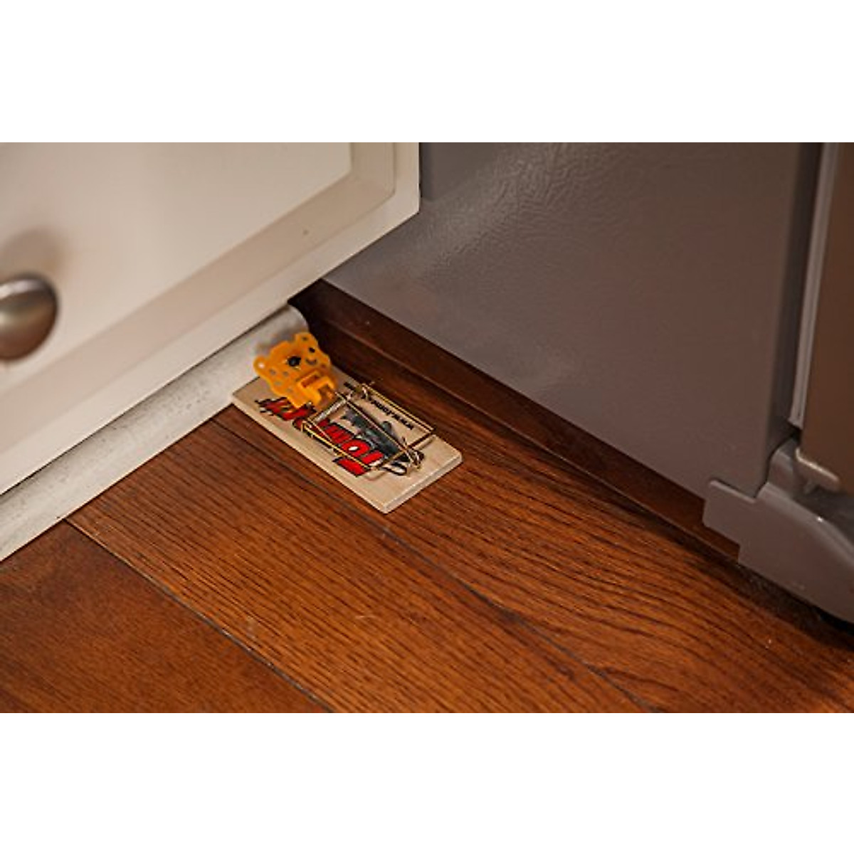 Tomcat Wooden Mouse Traps, 4 Pack