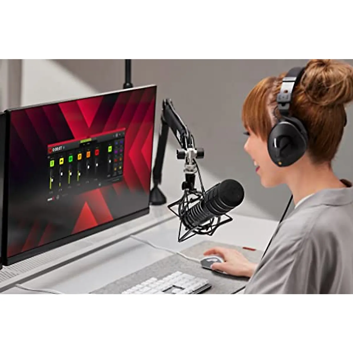 RØDE X XDM-100 Professional USB Dynamic Microphone and Virtual Mixing Solution For Streamers and Gamers,Black