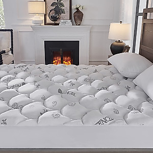 Softhour Padded Topper King Size 40% Tencel Blend Rayon from Bamboo and Cotton Filled Mattress Cover, Thick, Luxurious and Comfort Mattress Pad, Deep Pocket for 21" Mattress