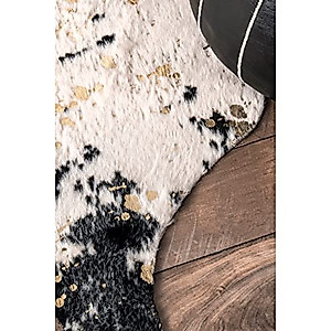 nuLOOM Iraida Contemporary Faux Cowhide Area Rug, 3' 10" x 5', Black