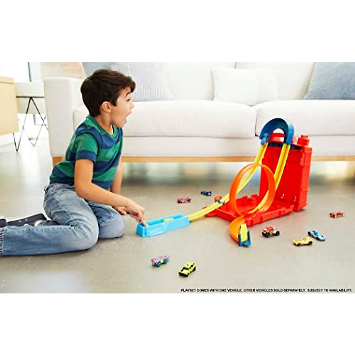 Hot Wheels Track Builder Unlimited Playset Fuel Can Stunt Box, 14 Component Parts & 1:64 Scale Toy Car