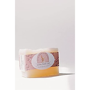 Chubbs Bars Bar - Pet Shampoo Bar for Dogs and Cats - Degreasing Dog and Cat Shampoo That is Gentle and Natural - Green Clover and Aloe Scent - 4 Oz. Bar