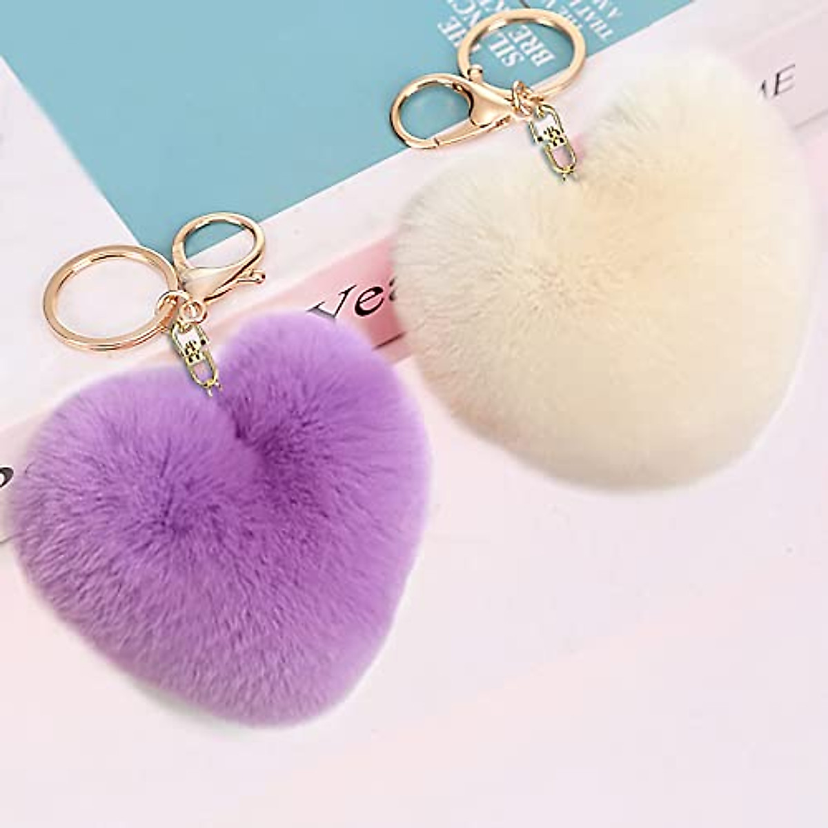 HSYHERE Lady Girl Cute Peach Heart Fur Ball Keychain Creative Love Pendant Car Keychain Backpack Peach Heart Pendant Pendant Metal Key Ring-Pink