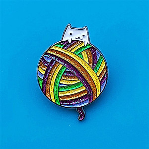 Cartoon Rainbow Wool Ball Cat Brooch LGBT Pride Flag Enamel Pin Gay Badge Hat Clothes Brooch Bag Lapel Pin Badge Jewelry Art Gift for Friends