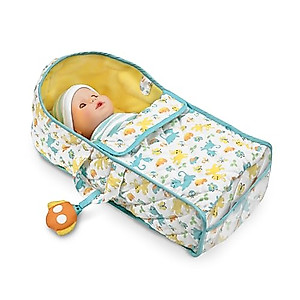 Melissa & Doug Mine to Love Bassinet Play Set Portable Carrier for Dolls with Crinkle Toy, for 3+ years, Nursery Rhyme Book