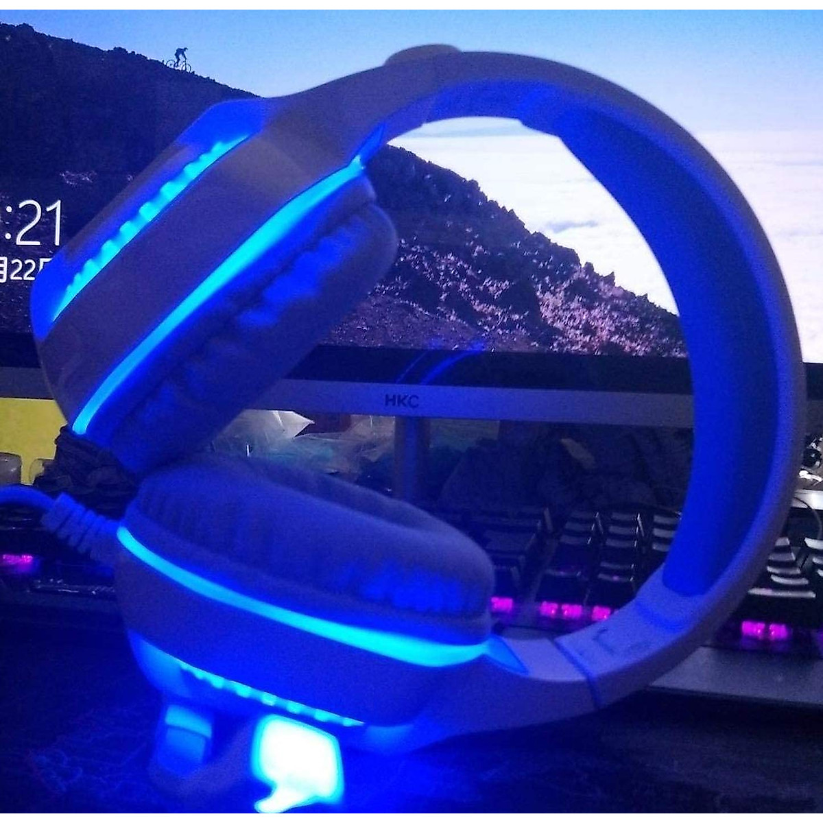 SVYHUOK Wired Gaming Headset for PS4, Over-Ear PC Headphones As Gifts for Kids Teens, Gamer Headset with Mic LED Light 3D Bass Surround Sound, Memory Foam Earpad for Mac, Laptop