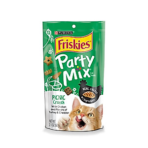 Friskies 57442 2.1 oz. Party Mix Picnic Crunch44; Cat Treat
