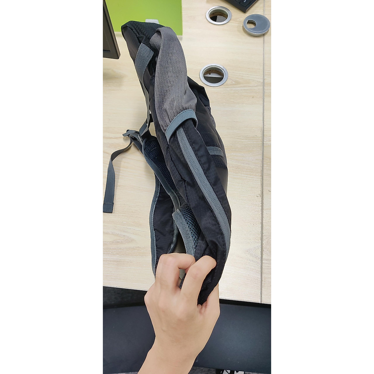 NEEKFOX Lightweight Packable Travel Hiking Backpack Daypack,35L Foldable Camping Backpack,Ultralight Outdoor Sport Backpack